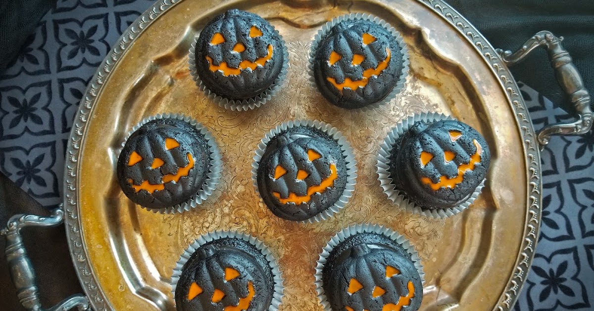 13 Halloween Treats: Crafting Spooktacular Magic in the Kitchen!